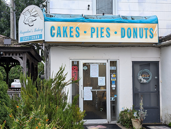 Pasqualini's weathered sign has that perfect beach-town patina &ndash; promising homemade treats that haven't changed in decades (thank goodness).