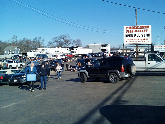 This bustling outdoor market captures the authentic spirit of American flea market culture in action.