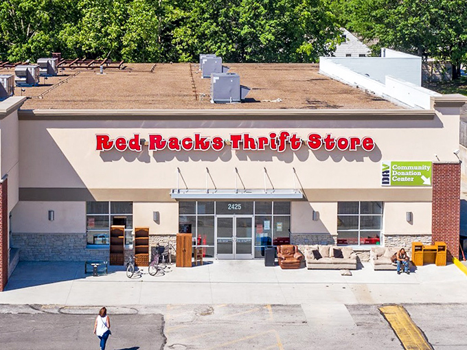 Another Red Racks location ready to serve both veterans and bargain hunters with equal dedication and value.