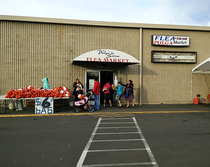 La Pulgita's entrance might be simple, but those bags of produce hint at the authentic experience inside. A little slice of Mexico in the heart of Salem!
