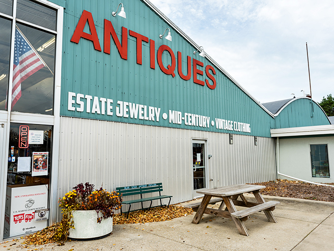 One big vintage store under one roof means endless browsing opportunities for enthusiasts everywhere.