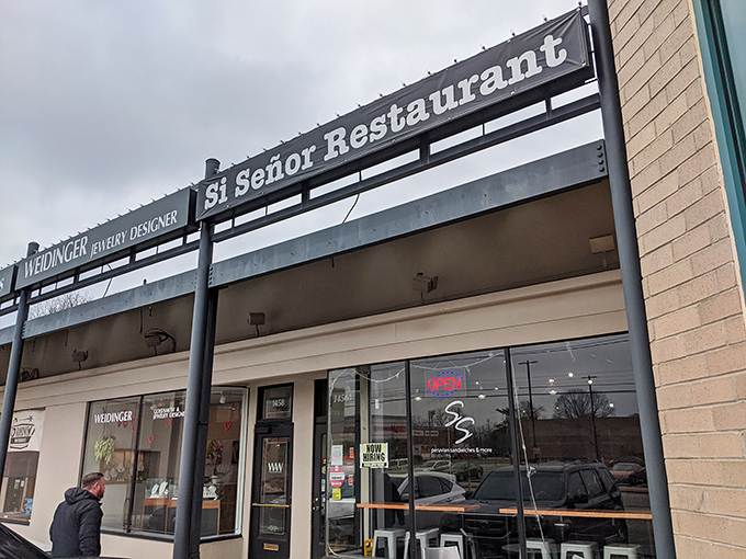Si Se&ntilde;or brings Peruvian spices to Columbus, turning ordinary lunch breaks into South American flavor adventures.