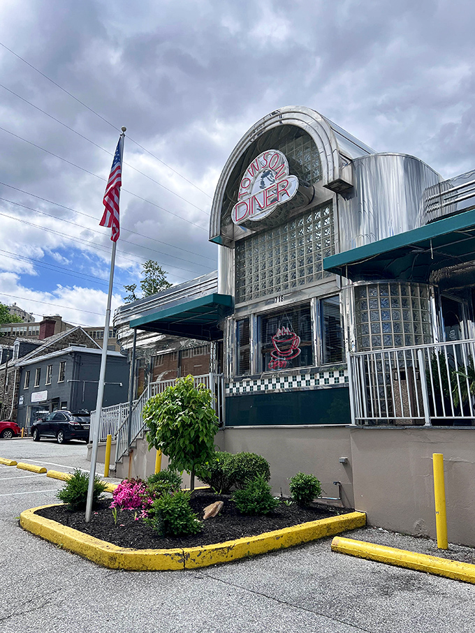Towson Diner's silver exterior and glass blocks scream "timeless classic" louder than your grandfather yelling at cloud computing.