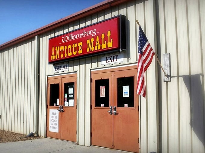 The no-nonsense exterior of Williamsburg Antique Mall houses colonial treasures and mid-century finds alike. History lives inside these walls!