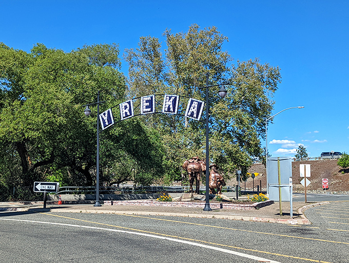 Yreka's historic downtown whispers tales of gold rush days and budget-friendly futures.