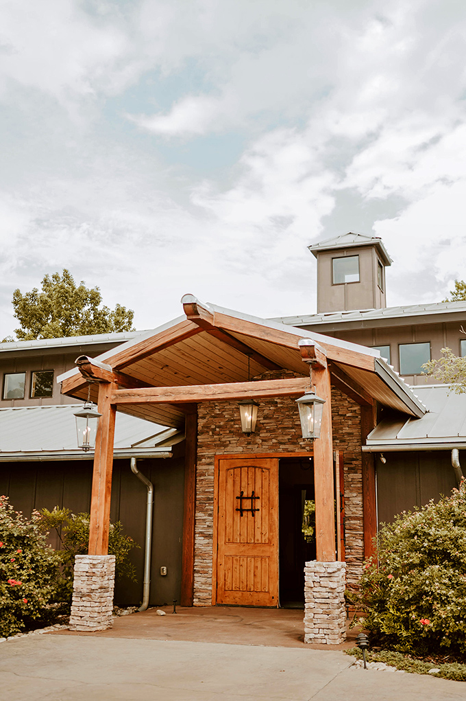 The perfect spot to pretend you know about wine while secretly just enjoying the view and the company at Ashton Creek.