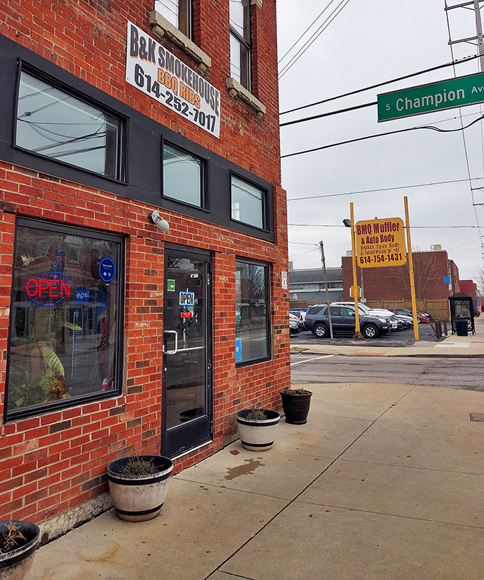 Street-side simplicity housing some of the most carefully crafted brisket you'll find in central Ohio.