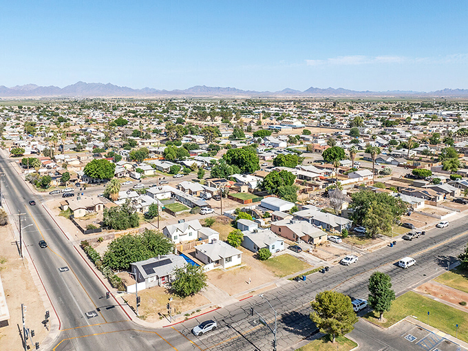 Blythe's wide desert streets and mountain backdrop create a retirement landscape where your dollar stretches further.