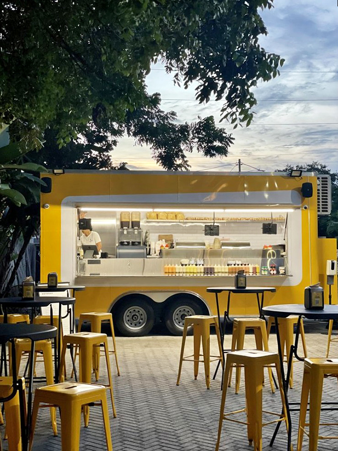 The open kitchen window lets you watch the magic happen while you enjoy your meal under the Miami sky.