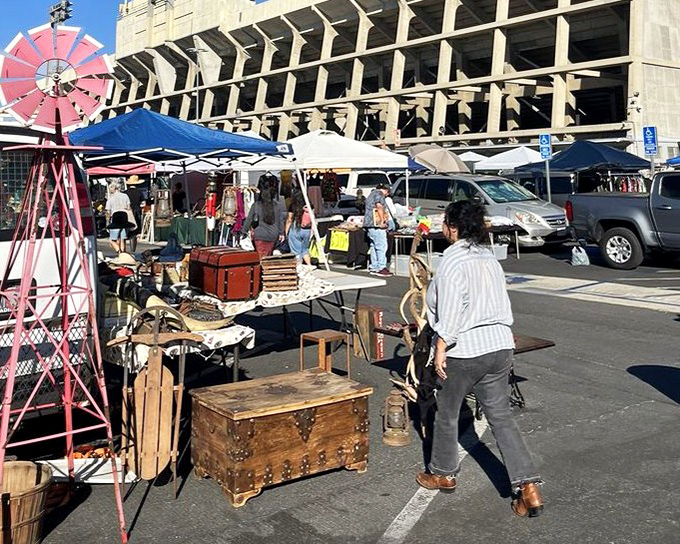 Red windmill meets rustic treasures! Fresno's vintage vortex spins with wooden chests and curiosities that whisper stories from California's colorful past.