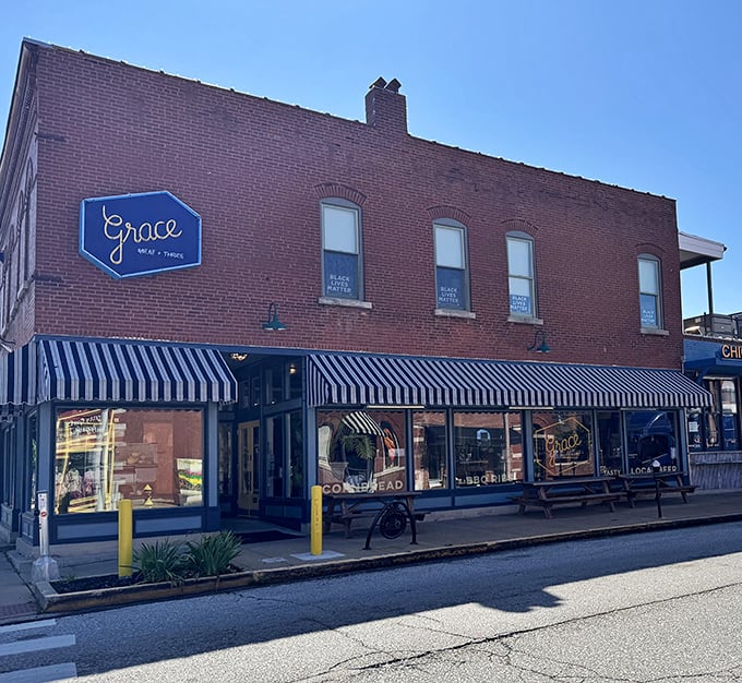 Contemporary charm with old-school soul &ndash; where innovative meets authentic in perfect crispy harmony.