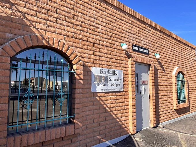 Sometimes the most beautiful buildings house the most beautiful food - this place proves that theory.