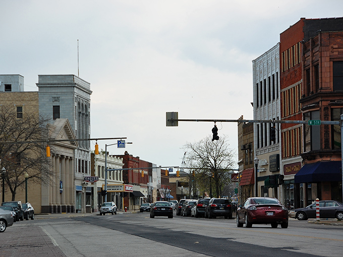 Avenues of Lorain lead to downtown restaurants where the only thing more refreshing than the lake breeze is the bill.