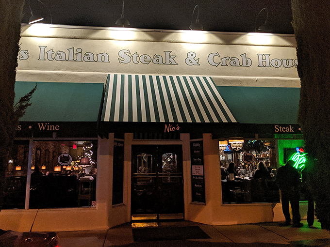 By night, Nic's warm glow beckons like an old friend, promising the comfort of Italian traditions married to steakhouse excellence.