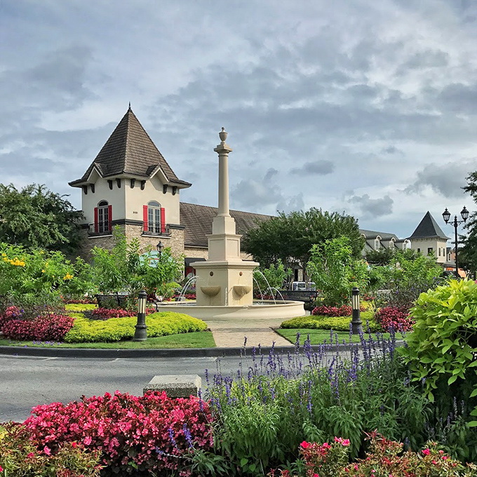 European charm with Georgia flair! Peachtree Corners' fountain plaza blooms with flowers so vibrant they'd make Claude Monet trade water lilies for petunias.