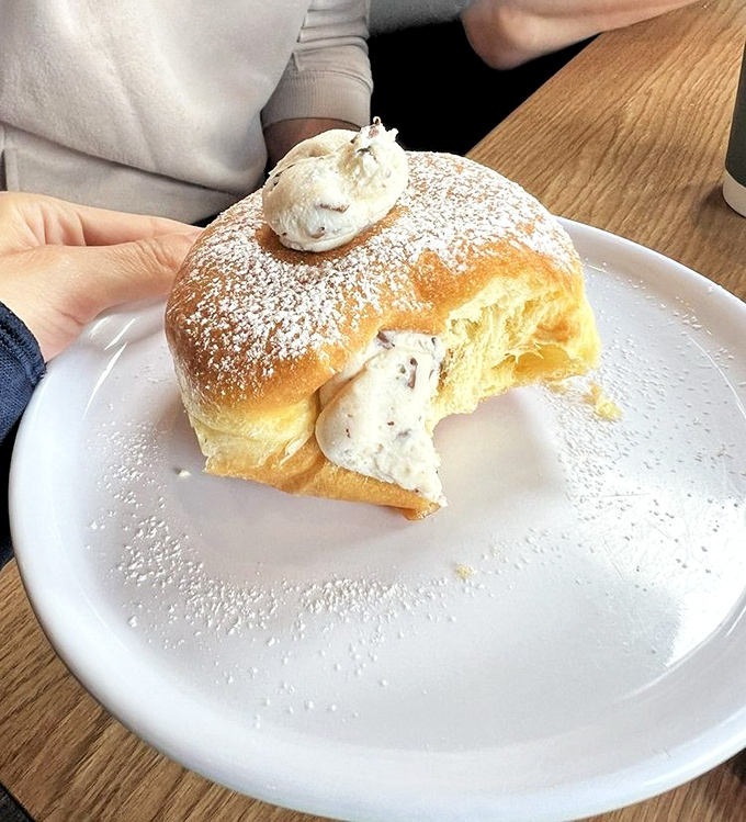 Bombolone: the Italian doughnut that makes regular doughnuts question their life choices.