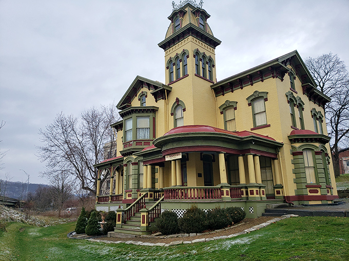 The C.C. Thompson House showcases Victorian splendor at its finest, with a colorful palette that would make any gingerbread house jealous.