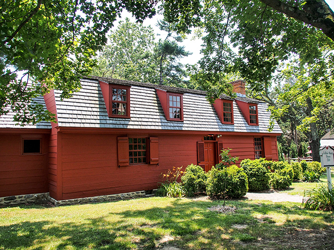 The Collins-Sharp House's vibrant red exterior makes a bold statement. Colonial architecture with a splash of color that says, "Yes, history can be fun!"