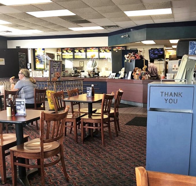 Where fish and fellowship meet&mdash;this dining room has hosted countless "remember when" conversations over tartar sauce and vinegar.