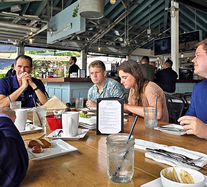 The universal language of good food: complete silence punctuated by occasional sighs of contentment as Mill Creek provides the soundtrack.