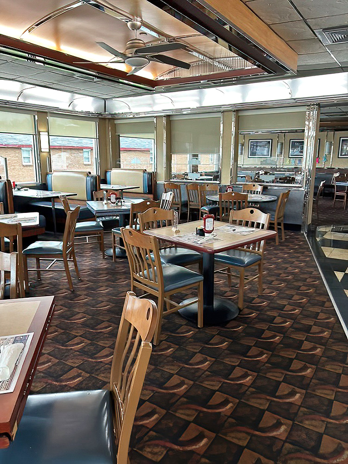 A dining room where conversations bounce between booths like friendly tennis matches, and every table feels like the best seat in the house.