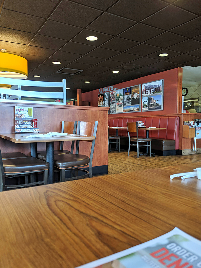 Booths designed for lingering conversations and second helpings. The kind of place where "just five more minutes" turns into an hour. 