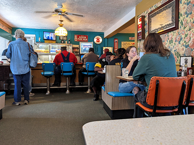 The counter seats are where the magic happens&mdash;where regulars exchange local wisdom and newcomers are welcomed into the Fred's family.