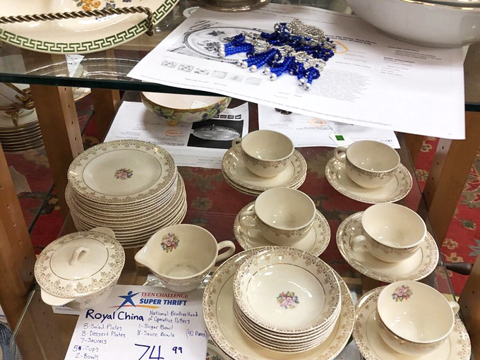 Fine china that once graced someone else's special occasions now waits patiently for yours&mdash;at prices that won't shatter your budget.