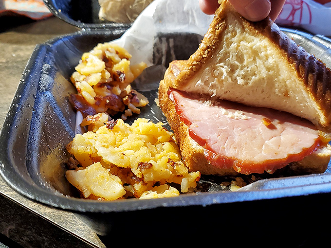 Home fries that didn't come from a freezer bag and ham thick enough to make a vegetarian reconsider life choices.