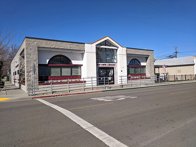 Books with a view at the Rio Vista Library. The modern architecture says "contemporary knowledge hub" while the ramp says "everyone's welcome to our little temple of ideas."