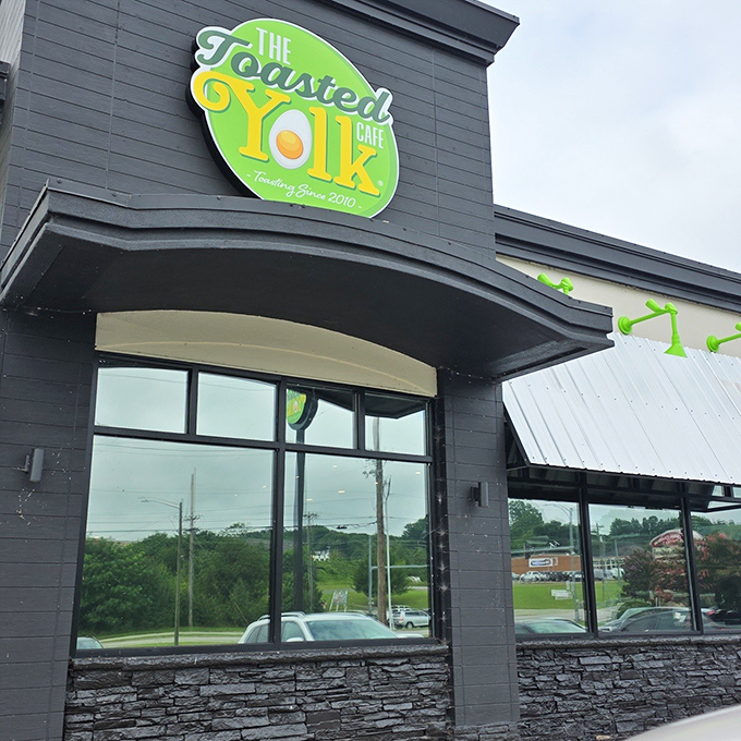 The Toasted Yolk Cafe proves that affordable retirement doesn't mean sacrificing brunch&mdash;Southern hospitality served with a side of savings.