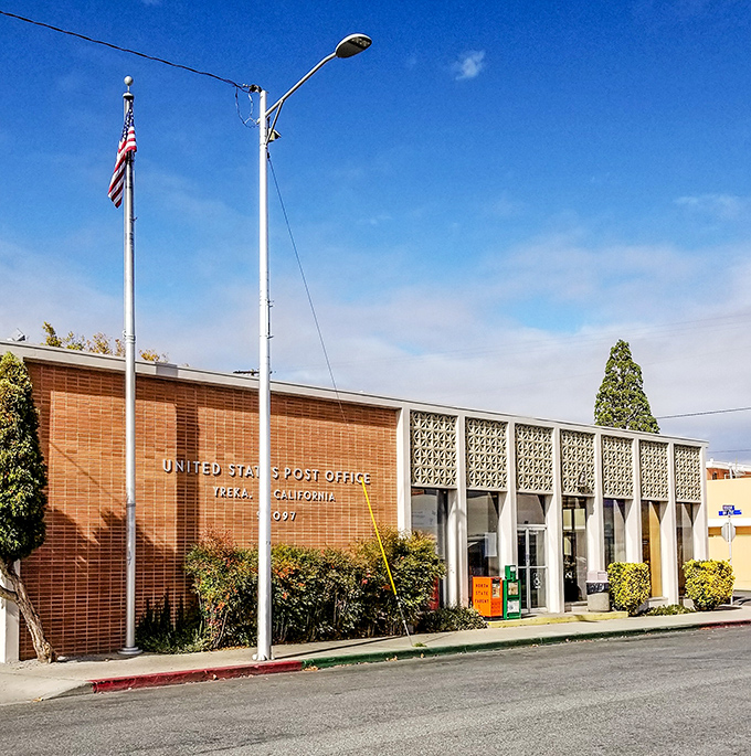 Even the Post Office in Yreka boasts mid-century architectural character, proving government buildings don't have to look like they're auditioning for "World's Blandest Structure."