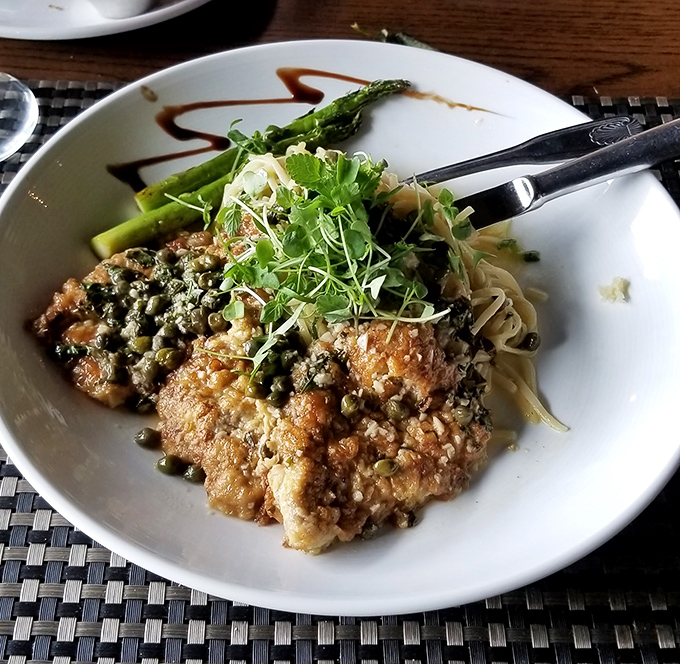 Veal piccata that's so perfectly executed it deserves its own standing ovation, with capers playing the delicious supporting role they were born for.