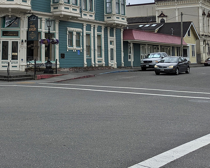 The Victorian Inn's distinctive blue facade and ornate detailing make it a standout even in a town full of architectural showstoppers.