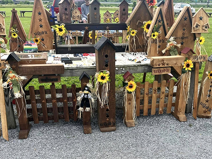 Birdhouses and welcome signs that somehow make you want to redecorate your porch immediately, sunflowers included at no extra charge.