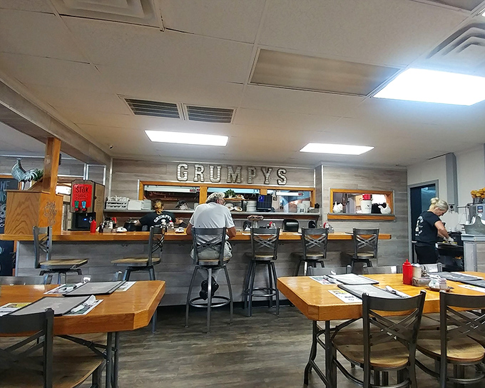 The counter seats: where solo diners become breakfast philosophers over endless coffee refills.