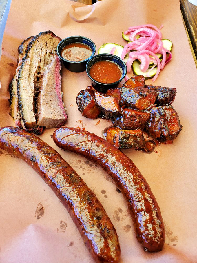 The kind of platter that makes you want to cancel your afternoon plans. Multiple meats, multiple sauces, multiple reasons to smile.