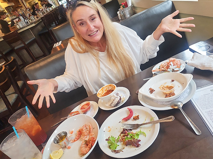 When your meal exceeds expectations, sometimes only dramatic hand gestures can properly express your seafood satisfaction.
