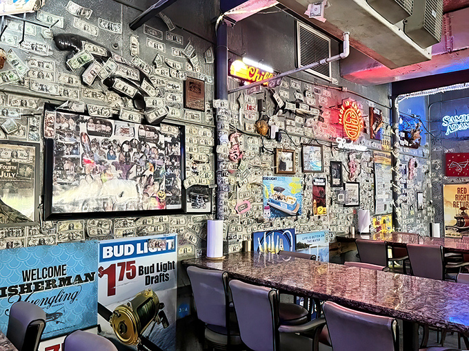 Money literally lines the walls where seafood lovers gather. The d&eacute;cor wasn't planned by a designer but curated by thousands of satisfied customers over countless meals.