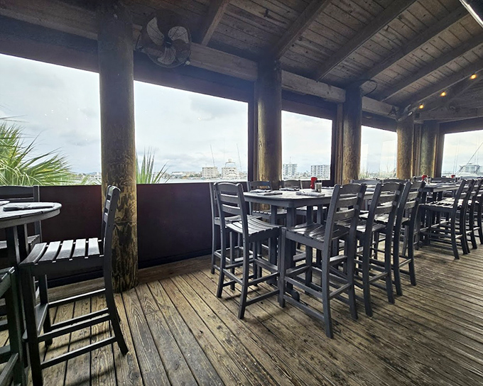 High ceilings, weathered wood, and harbor views&mdash;if Ernest Hemingway designed a seafood restaurant, it might look something like this.