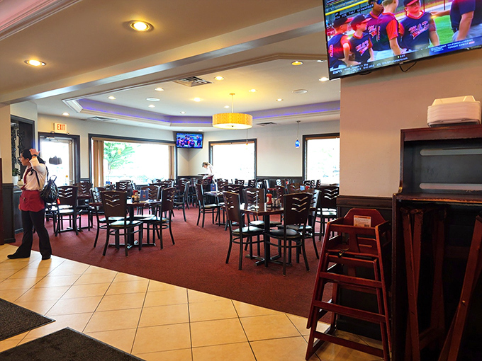 The dining area waits patiently between rushes, like a theater between performances&mdash;soon to be filled with the symphony of forks and conversation.