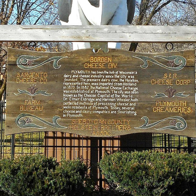 Every detail of the historical marker celebrates Plymouth's dairy legacy. Reading material for those who need a break from cow-gazing.