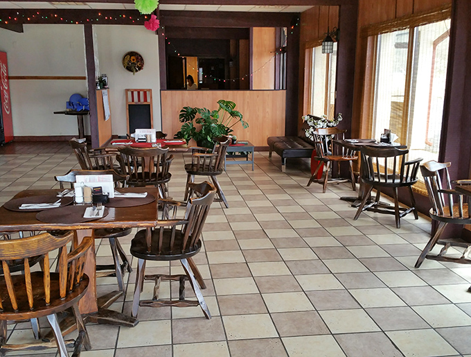 The dining room's unpretentious charm lets you focus on what matters&mdash;the food and the company you're sharing it with.