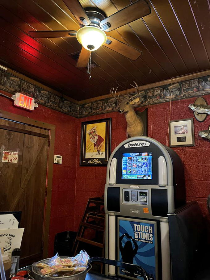 This vintage jukebox spins memories while you spin your fork through perfectly cooked comfort food.
