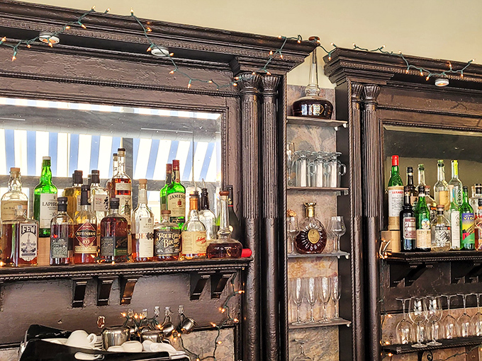 The bar setup suggests that while breakfast might be their first love, The Dutch isn't opposed to an evening affair with cocktails.
