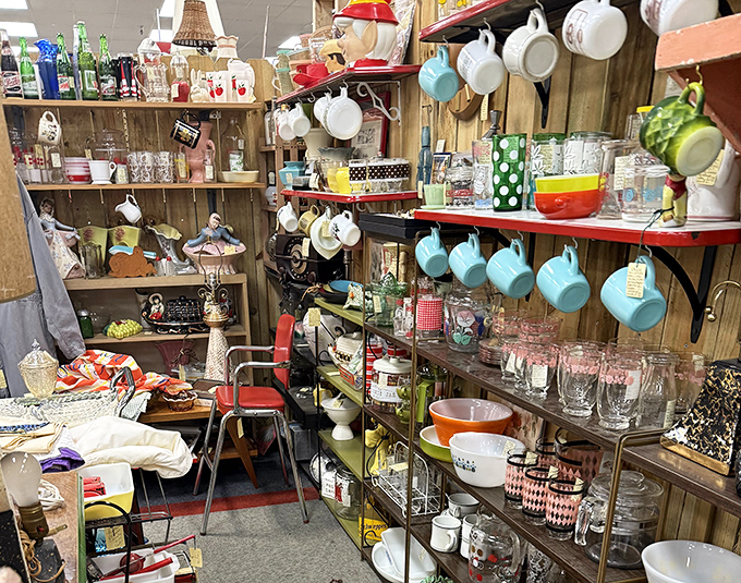 A booth that feels like your coolest relative's kitchen &ndash; complete with turquoise mugs, kitschy figurines, and that perfect chair your grandmother should never have given away.