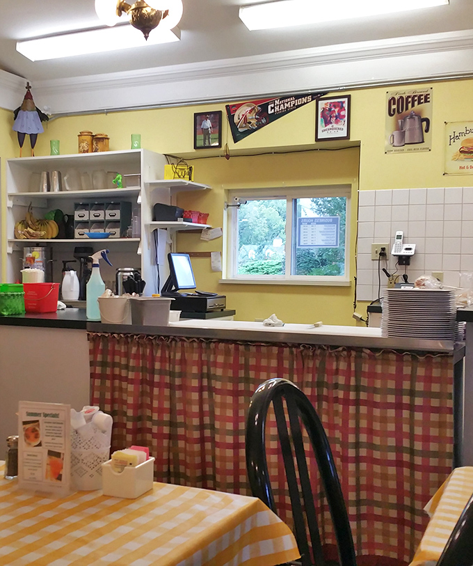 The counter area showcases Valley Caf&eacute;'s unpretentious charm &ndash; where coffee flows freely and regulars are greeted by name.
