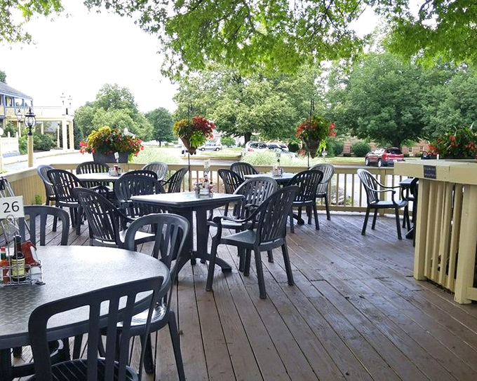 The outdoor deck at Fireside offers that perfect Pennsylvania summer evening setting. Dine al fresco under hanging baskets bursting with color.