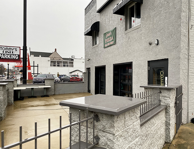 Even on cloudy days, Josie's stands as a beacon of comfort food promise in Franklinton. No pretense, just pizza potential.