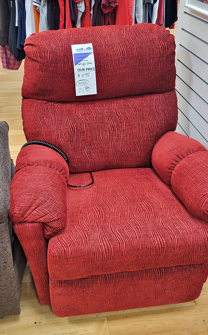 The recliner of champions! Just add football, snacks, and the remote control for instant weekend nirvana.